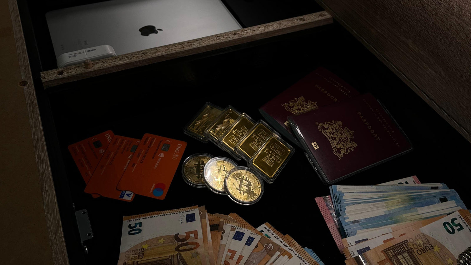 Hidden Compart, Elegant Furniture with Secure, Discreet Hidden Storage